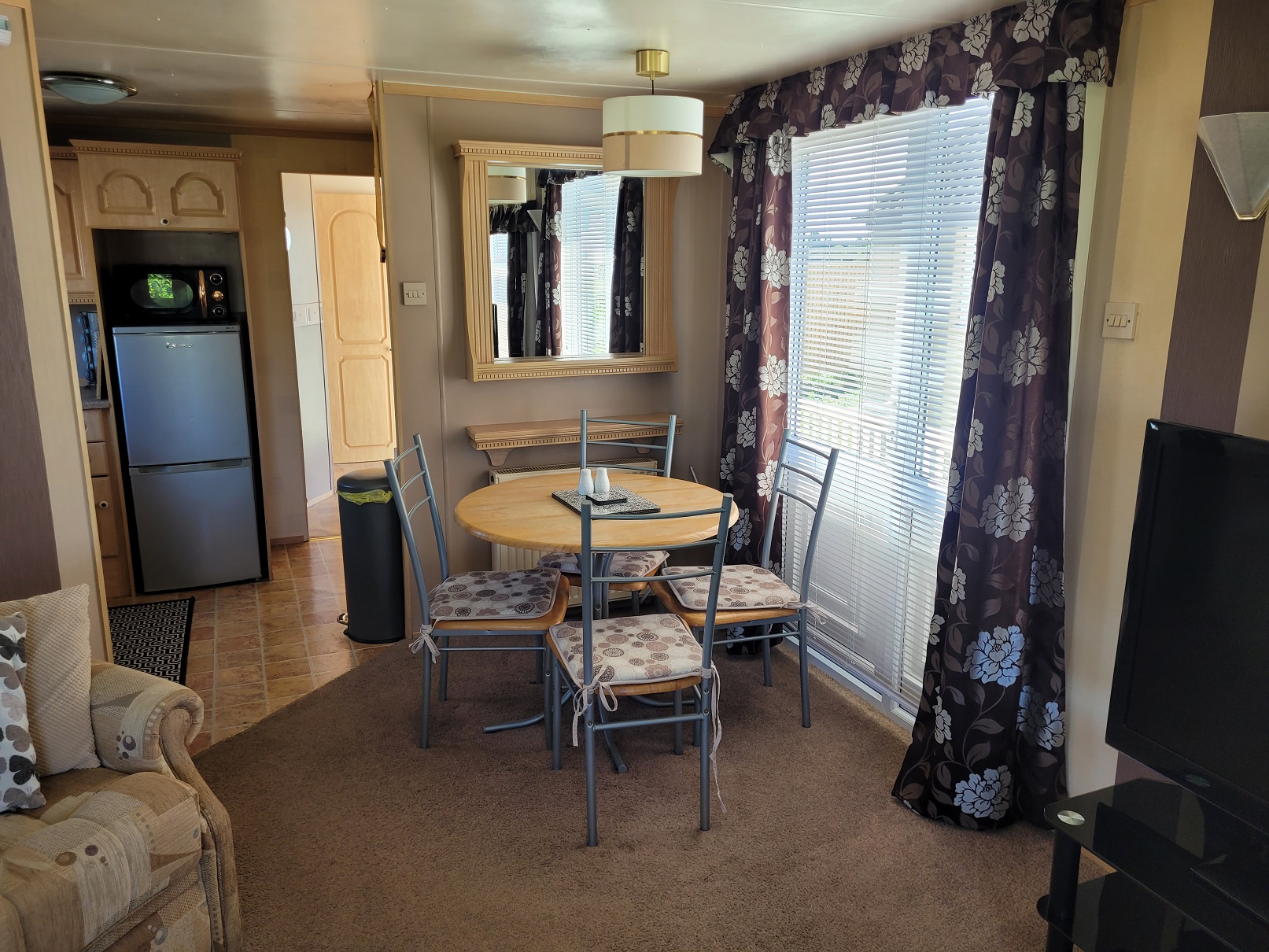 STATIC HIRE – KINGS HEAD ADDLETHORPE