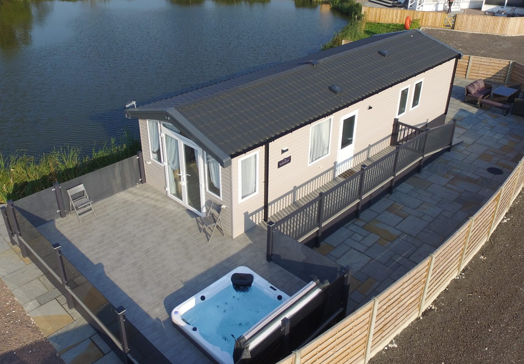 LAKESIDE LODGES – KINGS HEAD ADDLETHORPE